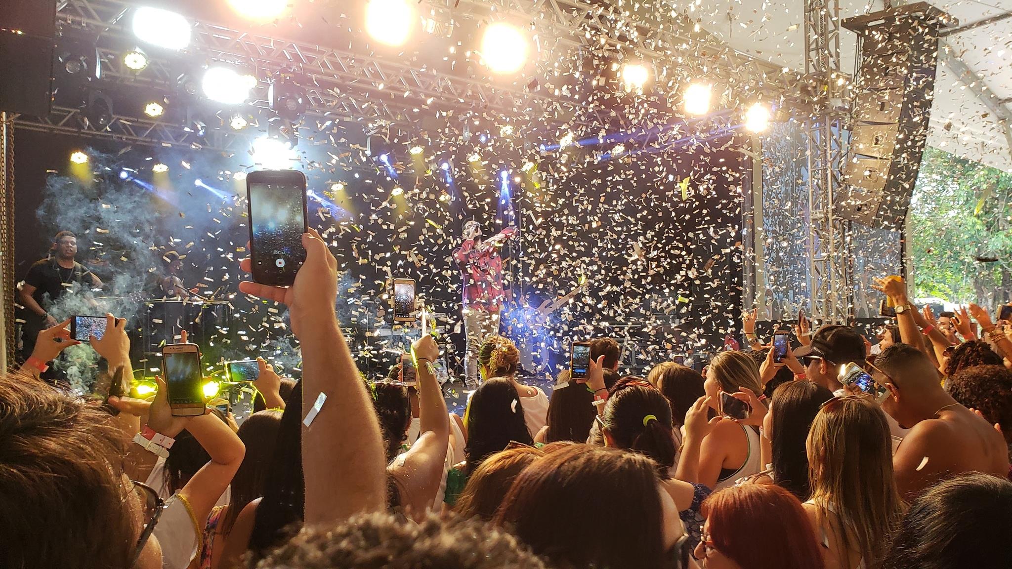 Atração musical para eventos - Lajedo | RJ